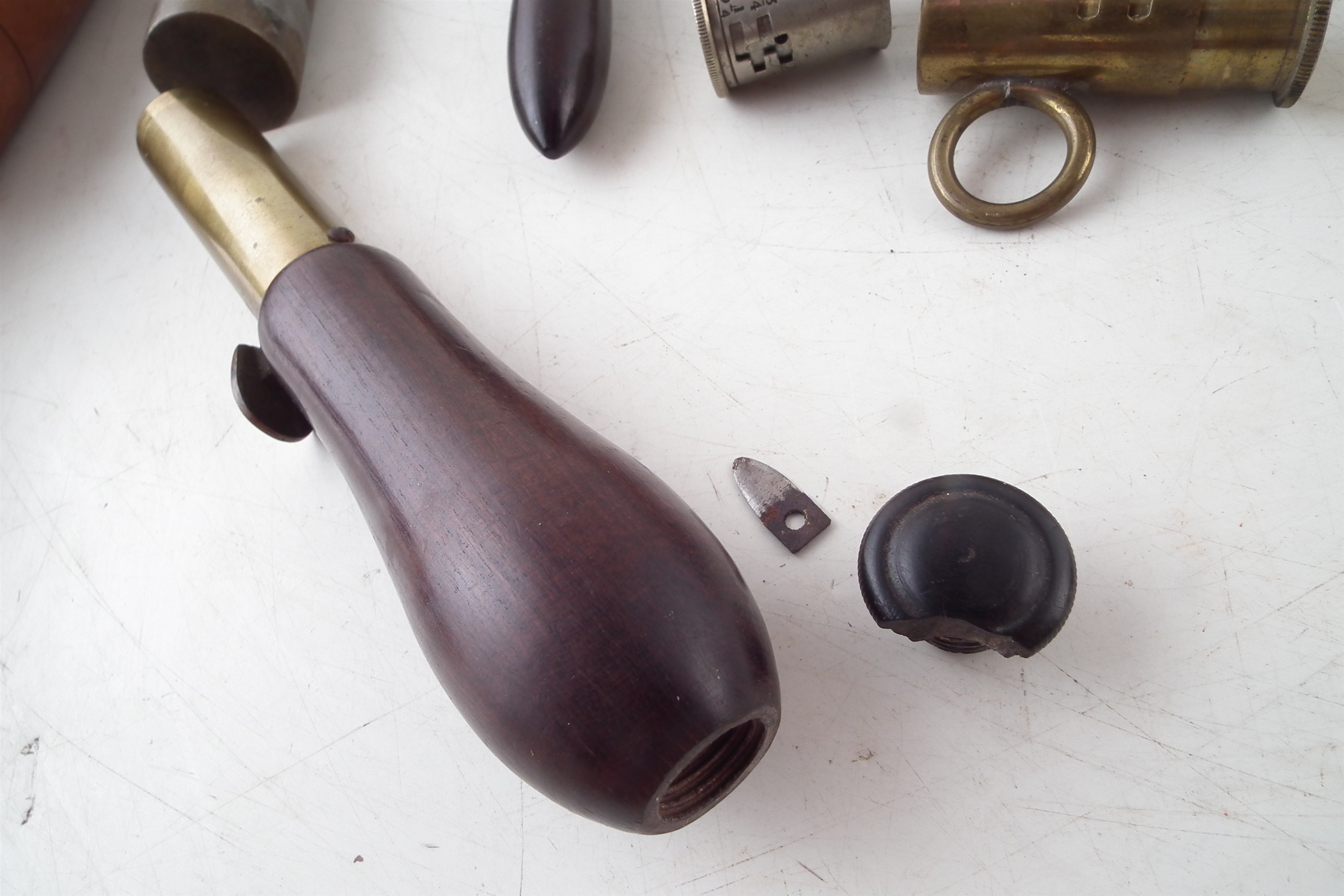 Lot 279 - Collection of vintage reloading equipment