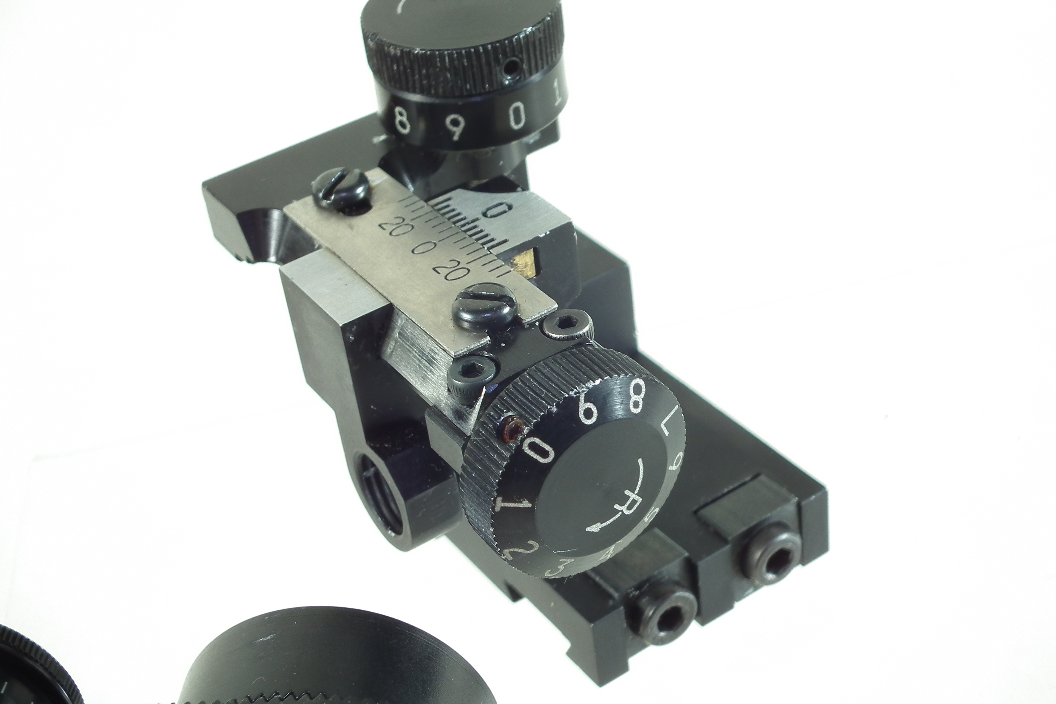 Lot 269 - Set of Trakker RPA sights