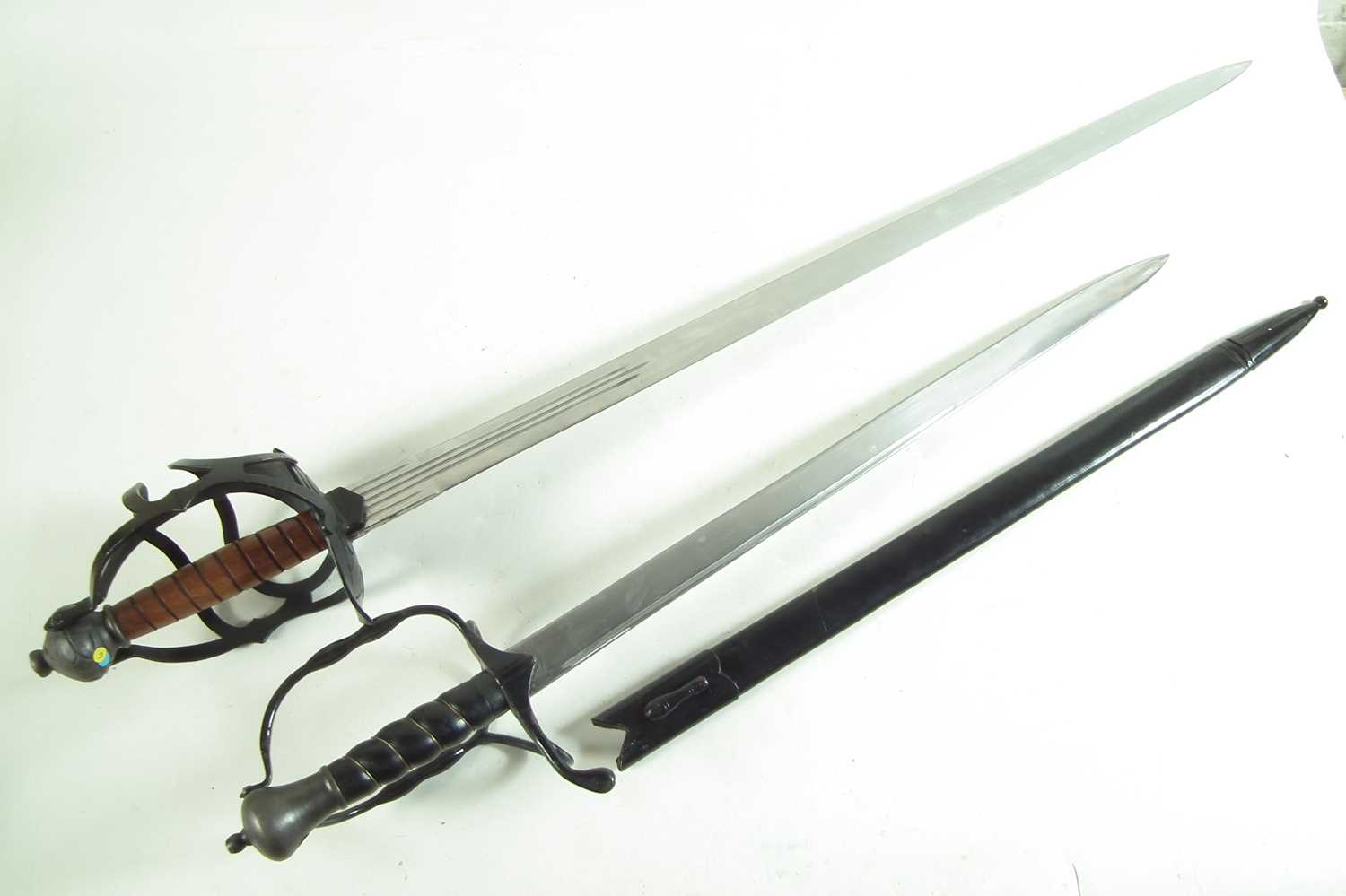 Lot 338 - Modern replica of a Mortuary broadsword and