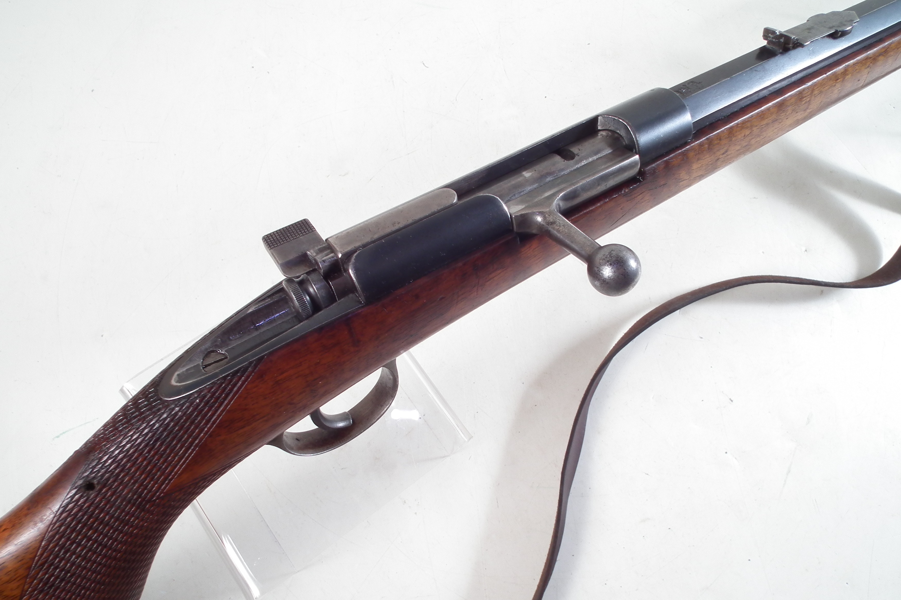 The Husqvarna Models 25, 26, and 35 rifles - identical apart from ...