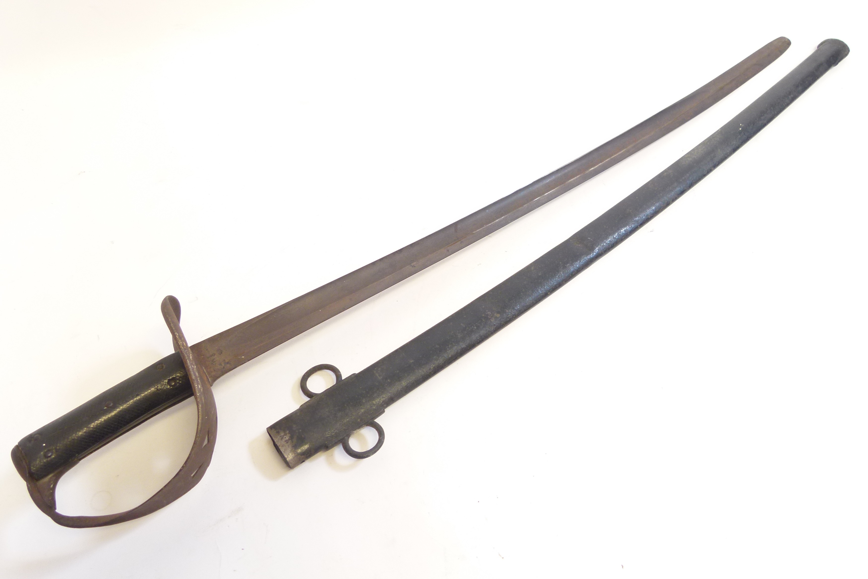 Lot 408 - 1889 pattern heavy cavalry sabre and