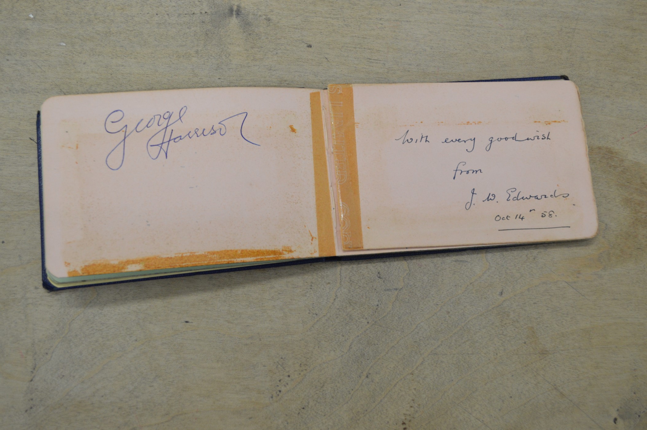Lot 68 - George Harrison Autograph