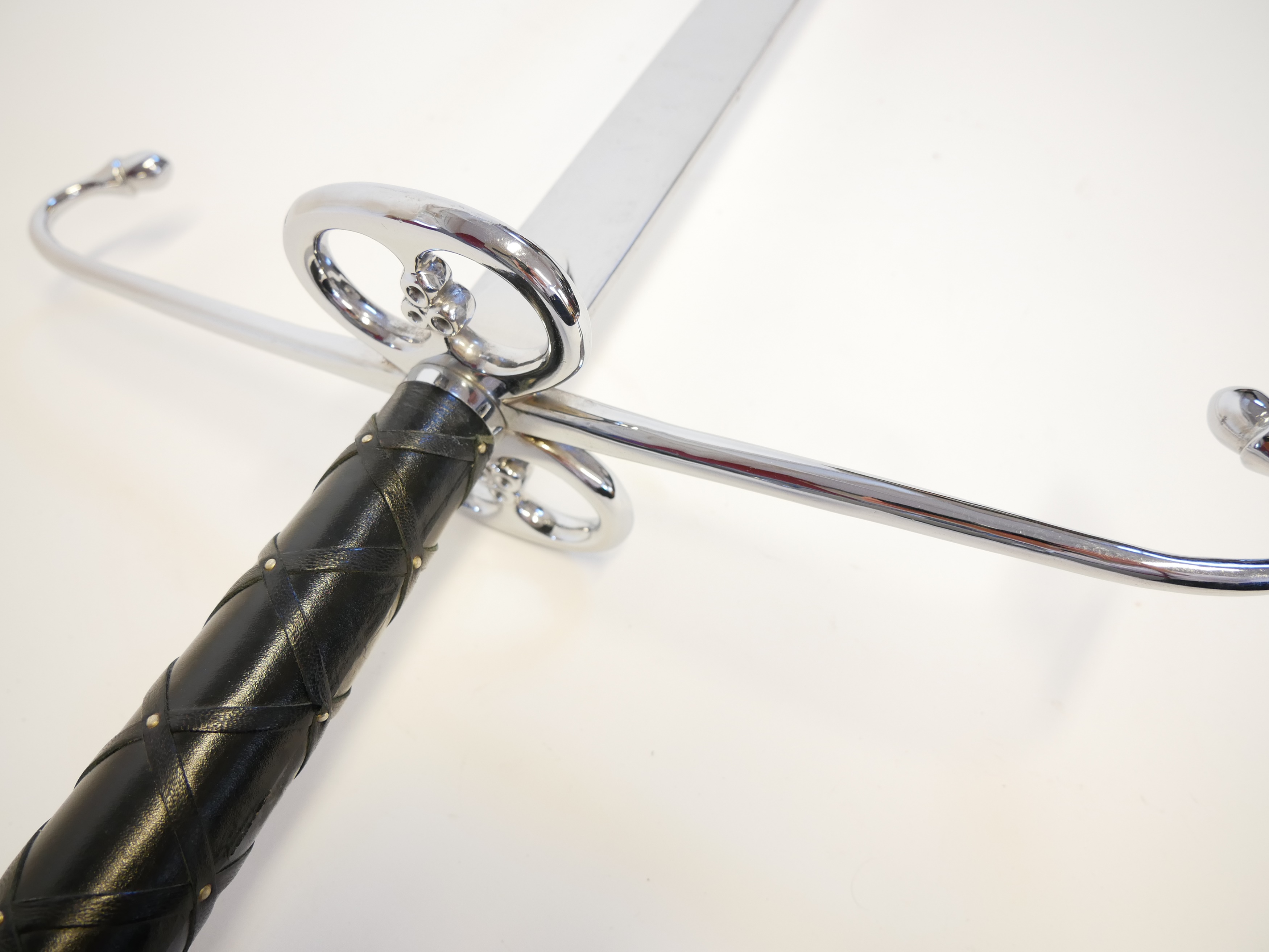 Lot 25 - 20th century reproduction Lowland claymore