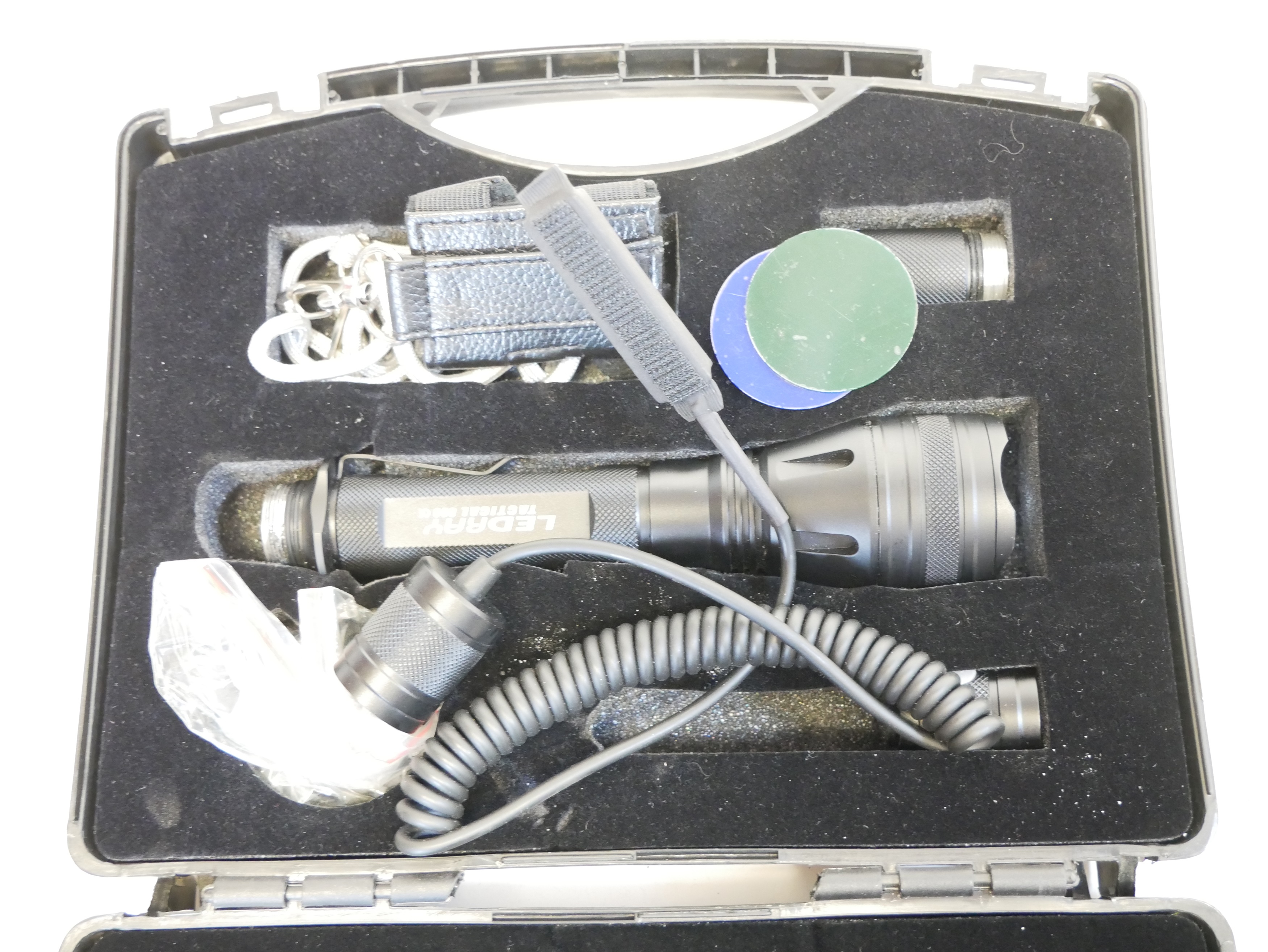 Lot 527 - Tracer LED Ray tactical torch or gun light