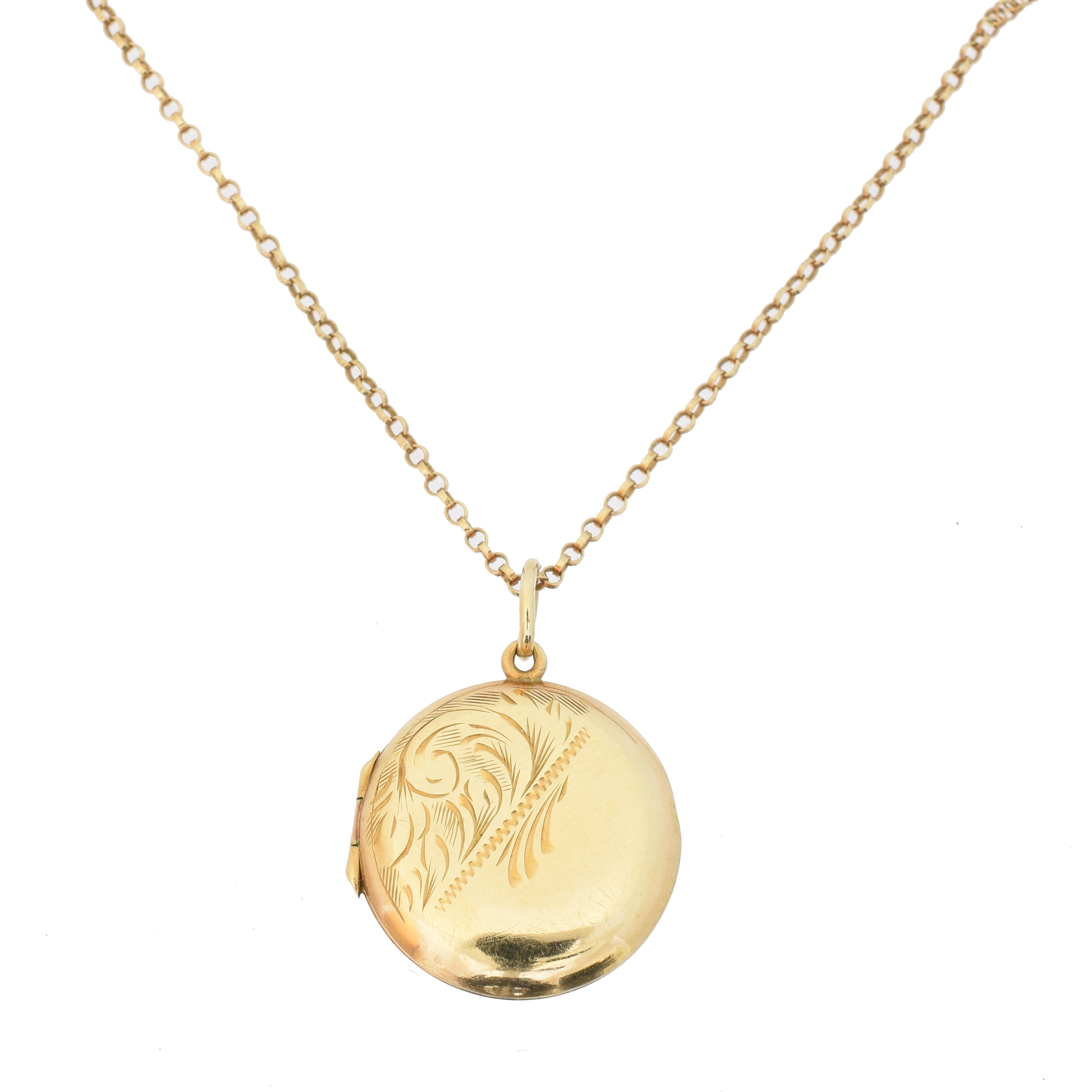 Lot 23 - A 9ct gold locket,