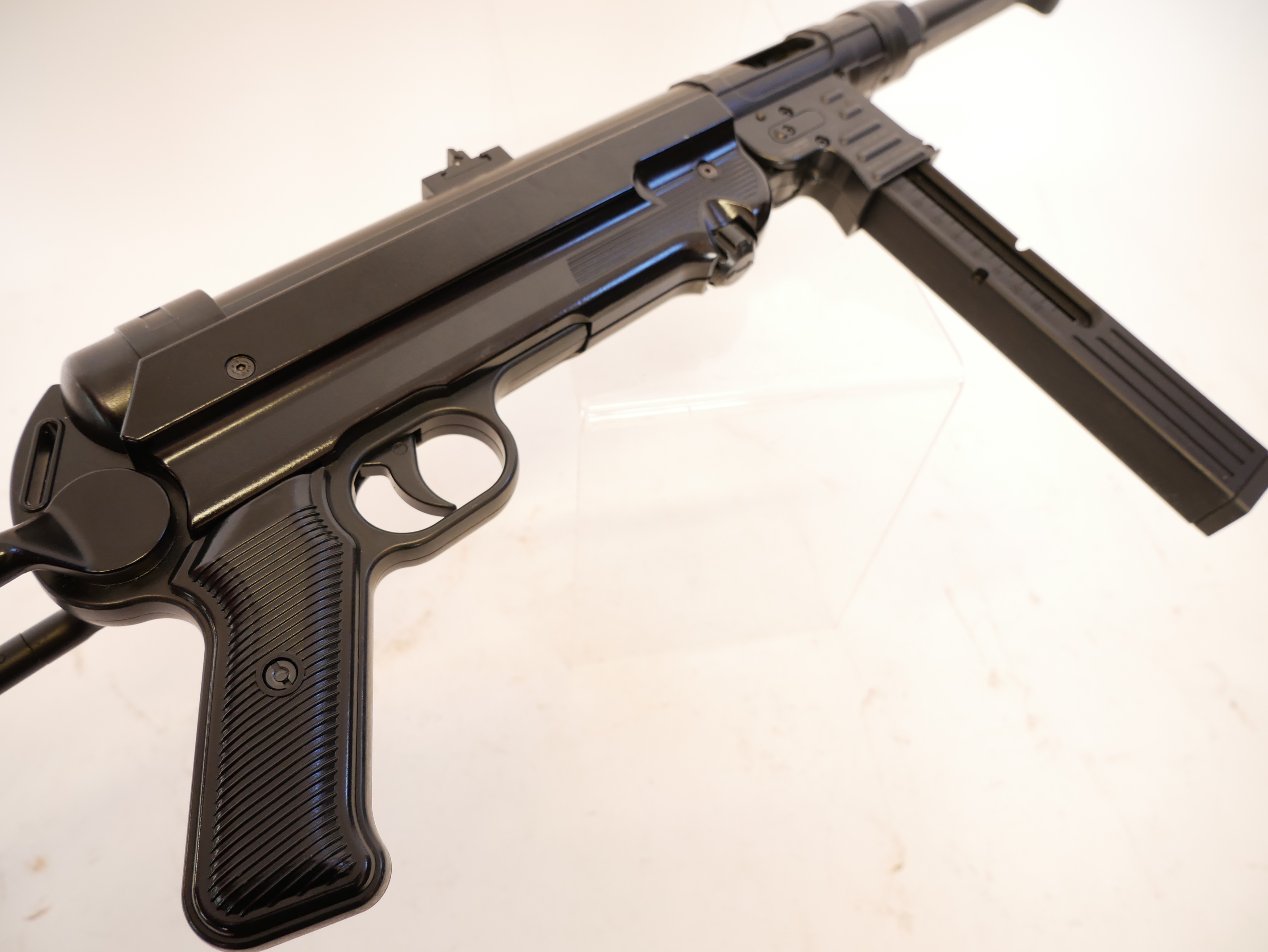 Lot 86 - GSG Mp40 .22lr semi automatic rifle LICENCE