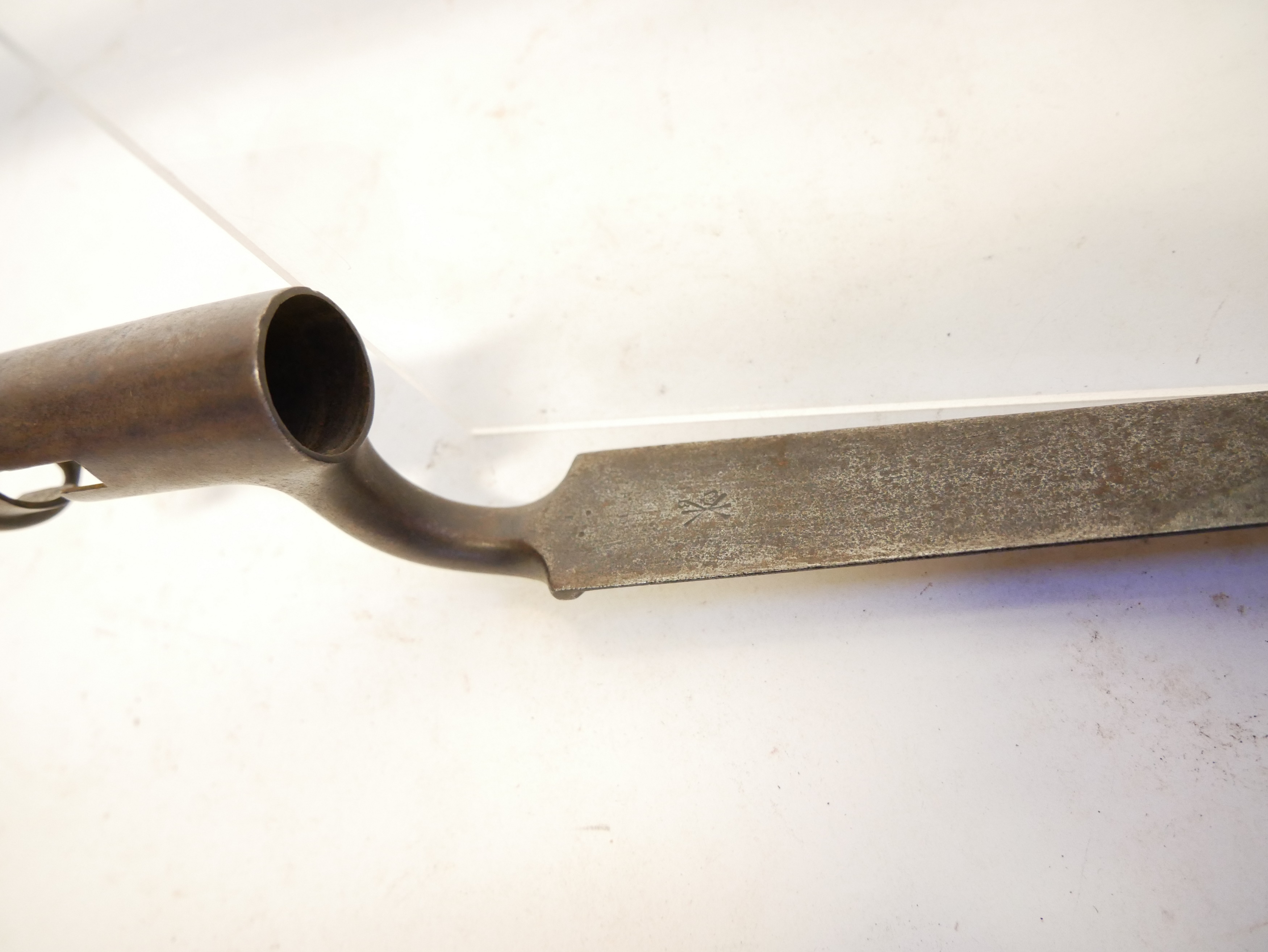 Lot 32 - Pattern 1842 percussion rifle musket and