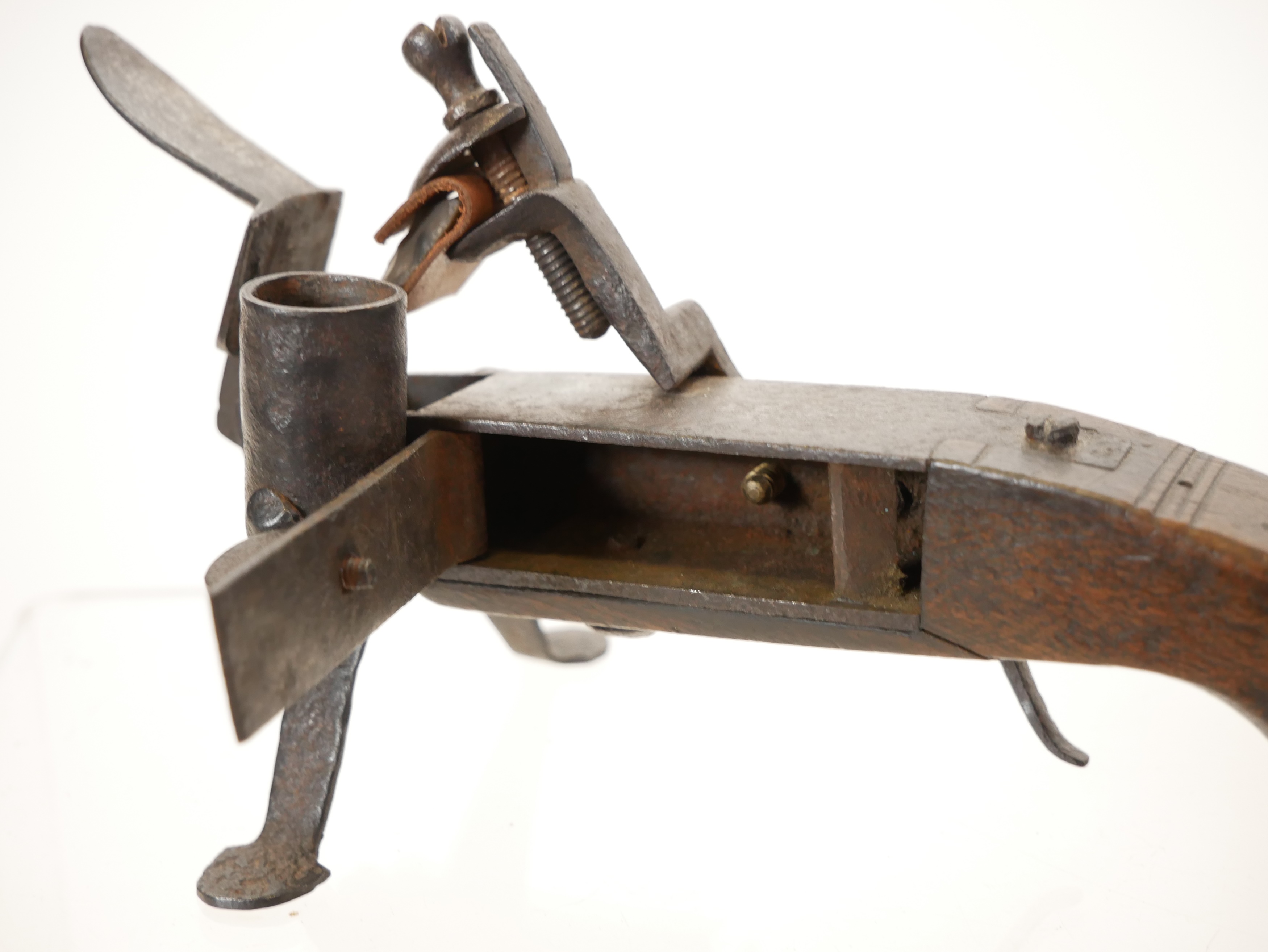 Lot 5 - Flintlock tinder box lighter