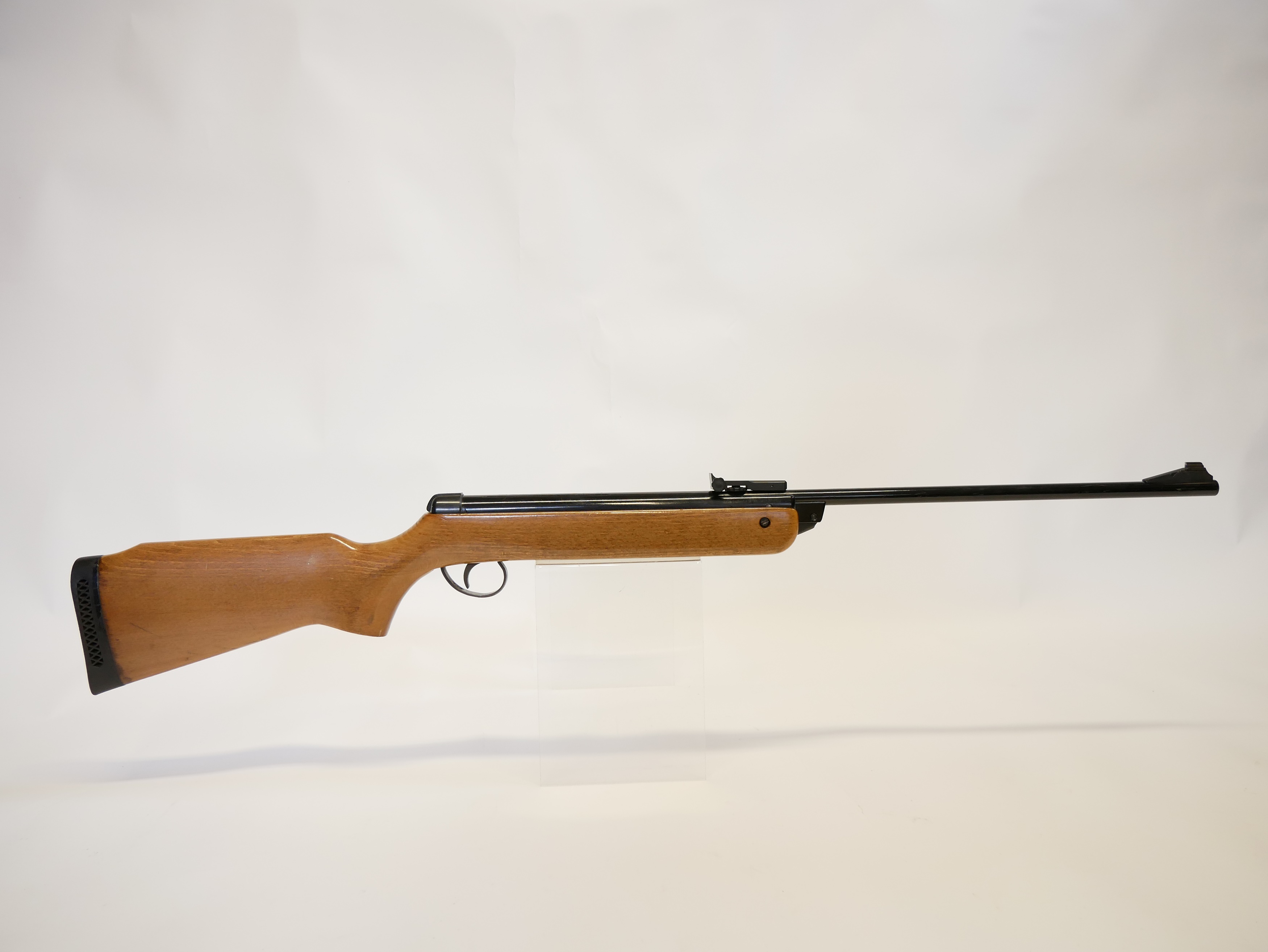 Lot 131 - BSA Meteor .22 air rifle