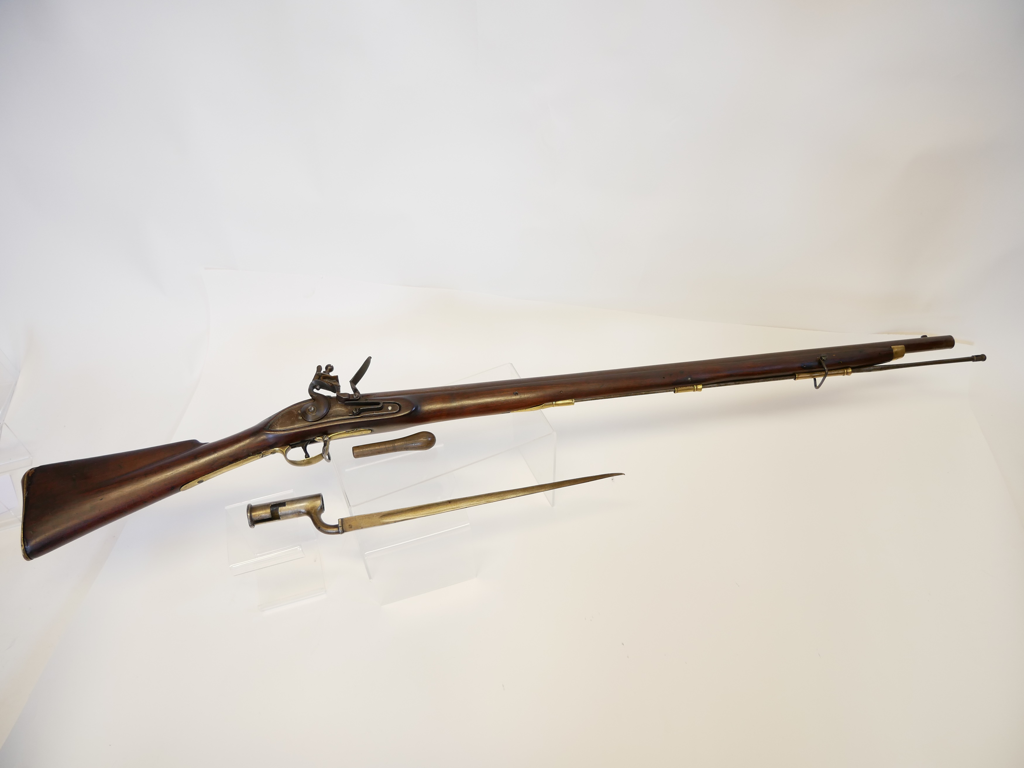 Lot 46 - Flintlock musket and bayonet