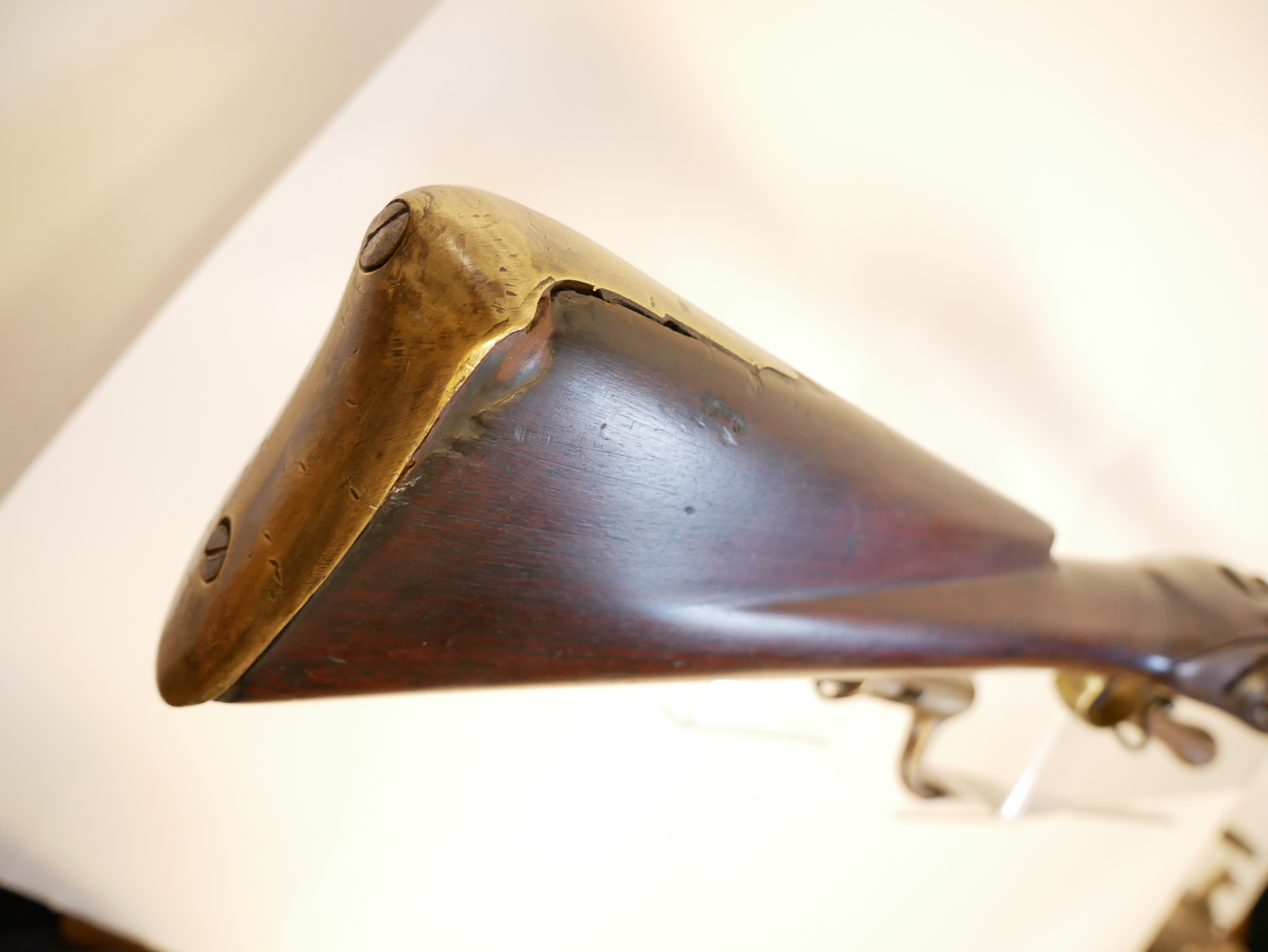 Lot 46 - Flintlock musket and bayonet