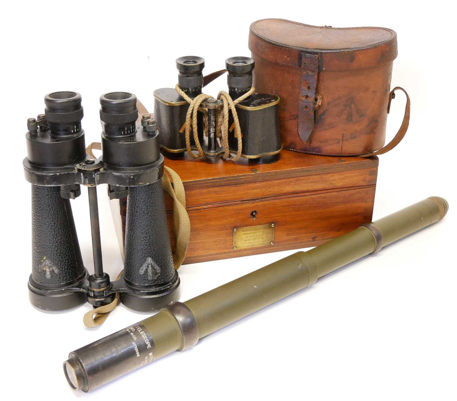 Lot 302 - Military optics, to include Naval binoculars,