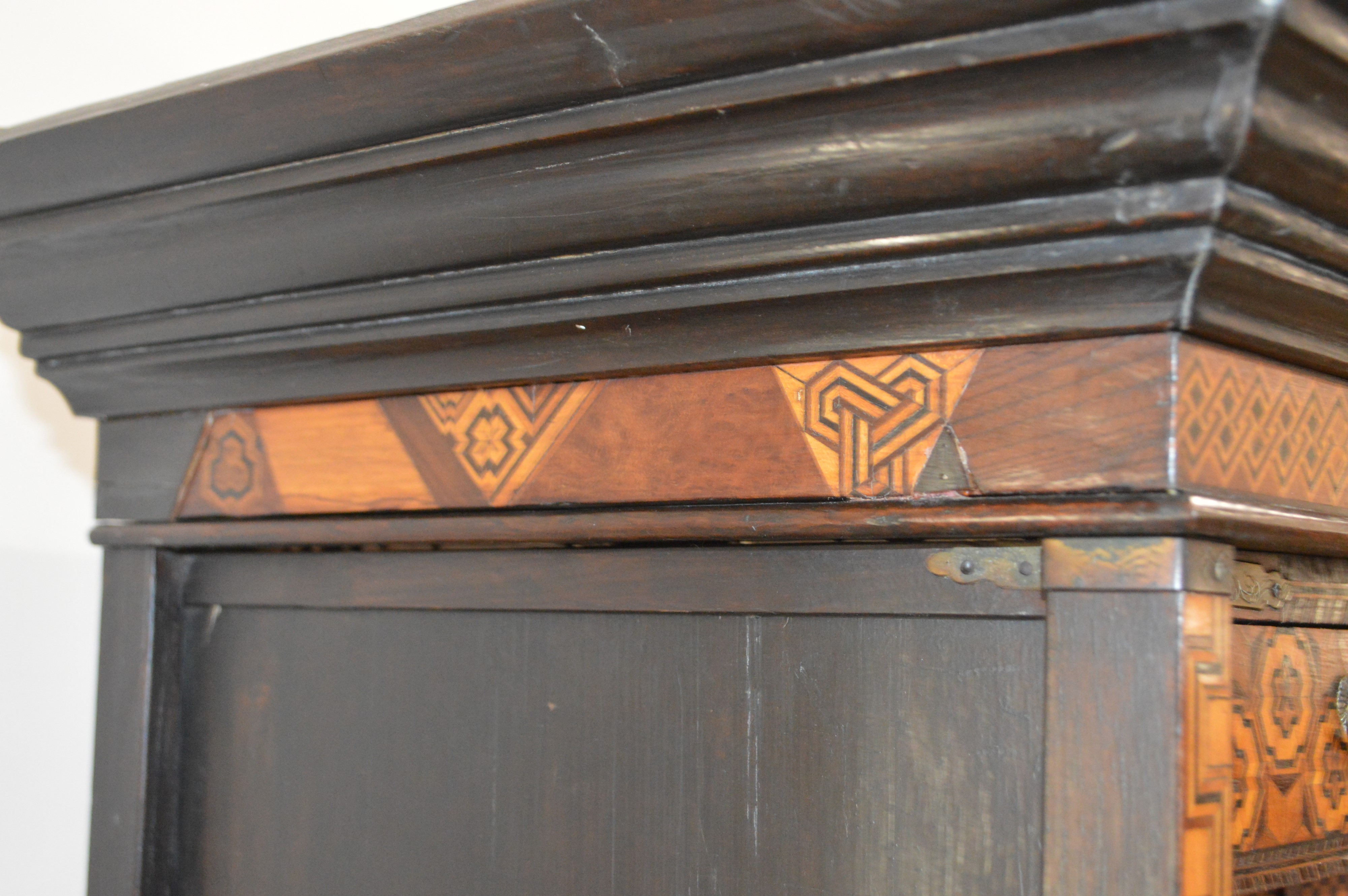 Lot 236 - Japanese display cabinet