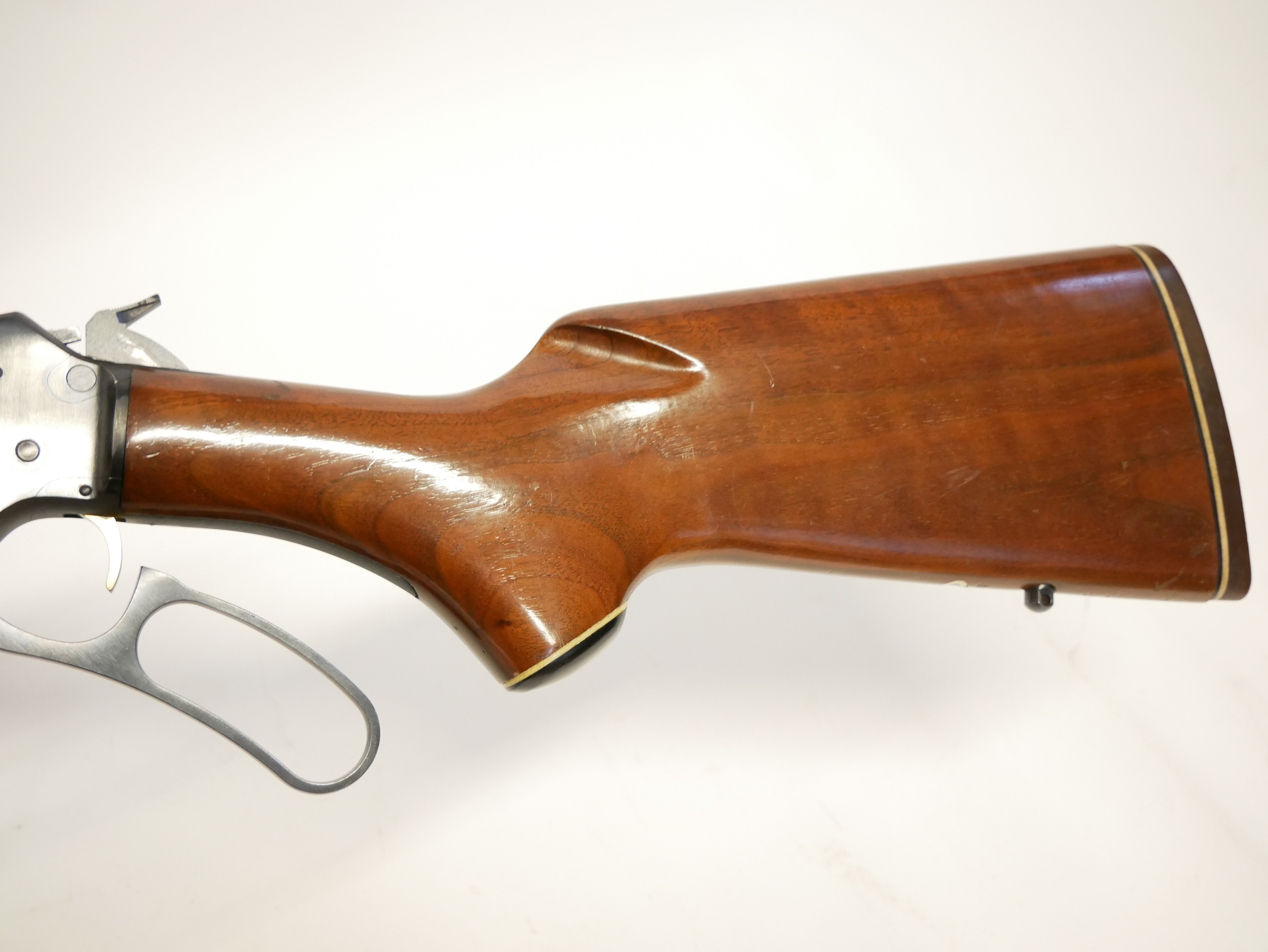 Lot 121 - Marlin .22lr lever action rifle LICENCE