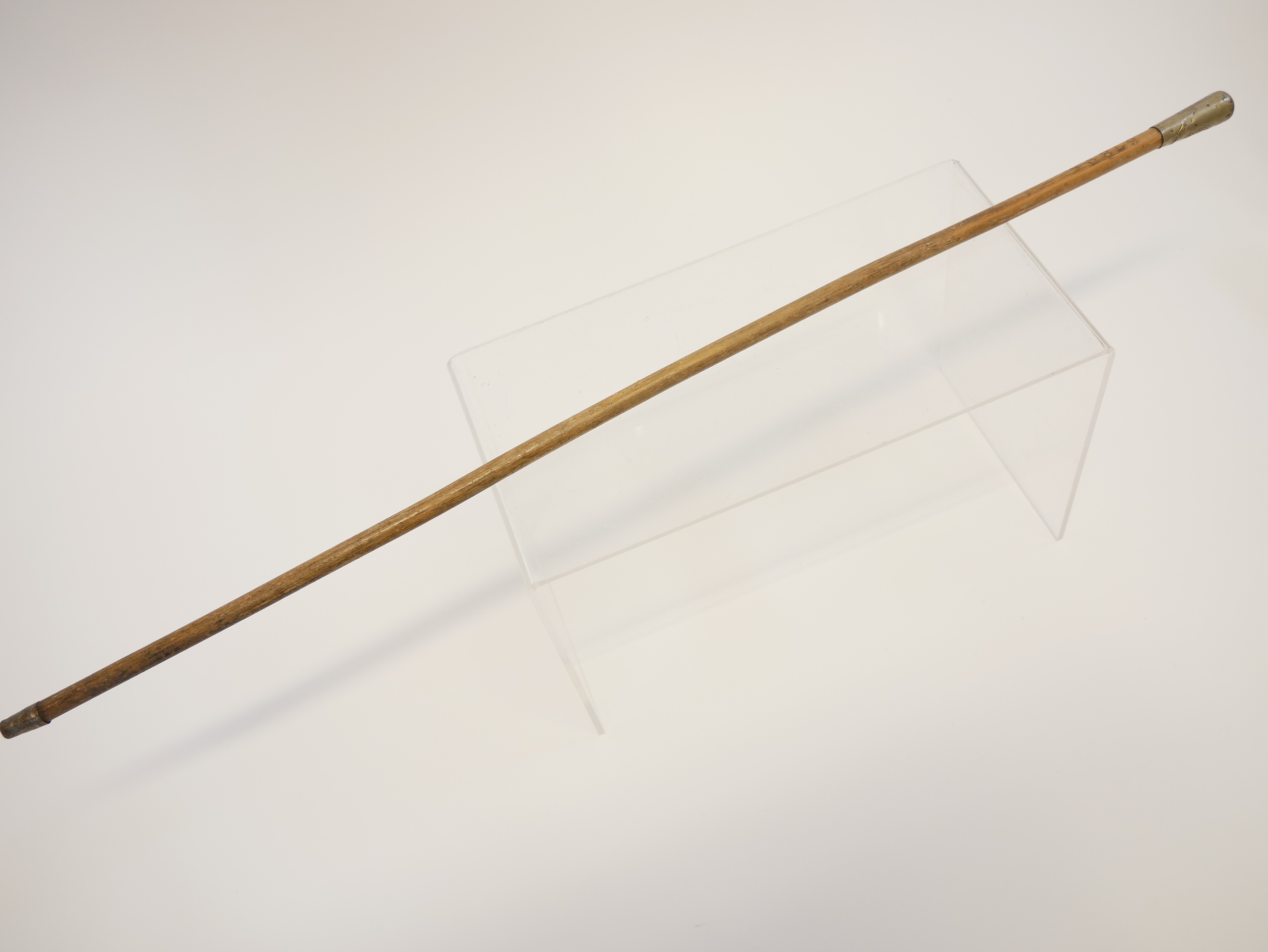 Lot 517 - British Army WWI era swagger stick