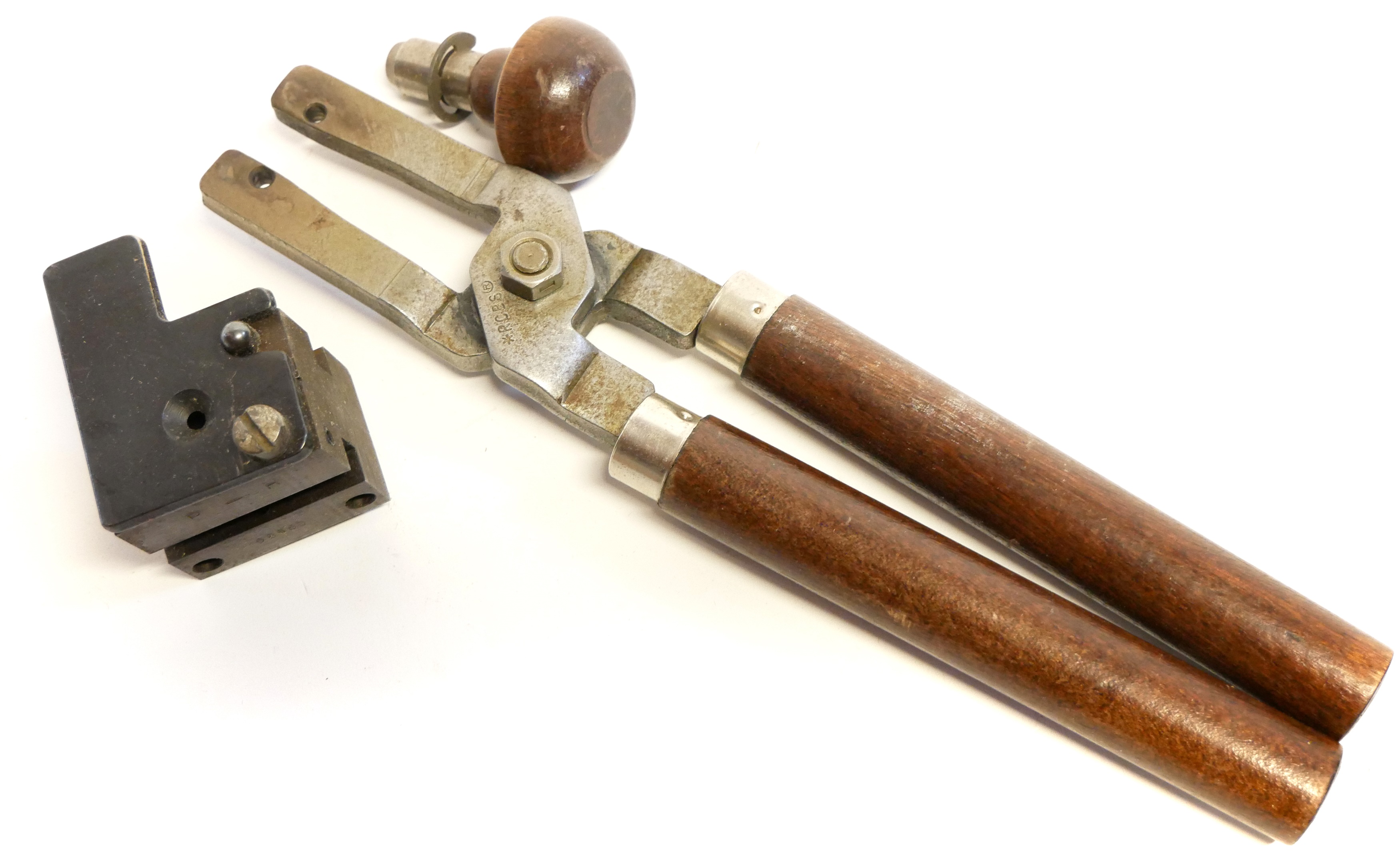 Lot 379 - Parker Hale .577 calibre (.58) bullet mould.