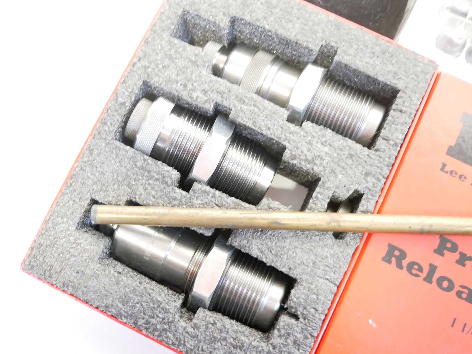 Lot 369 - Lee .577 Snider reloading die set and other
