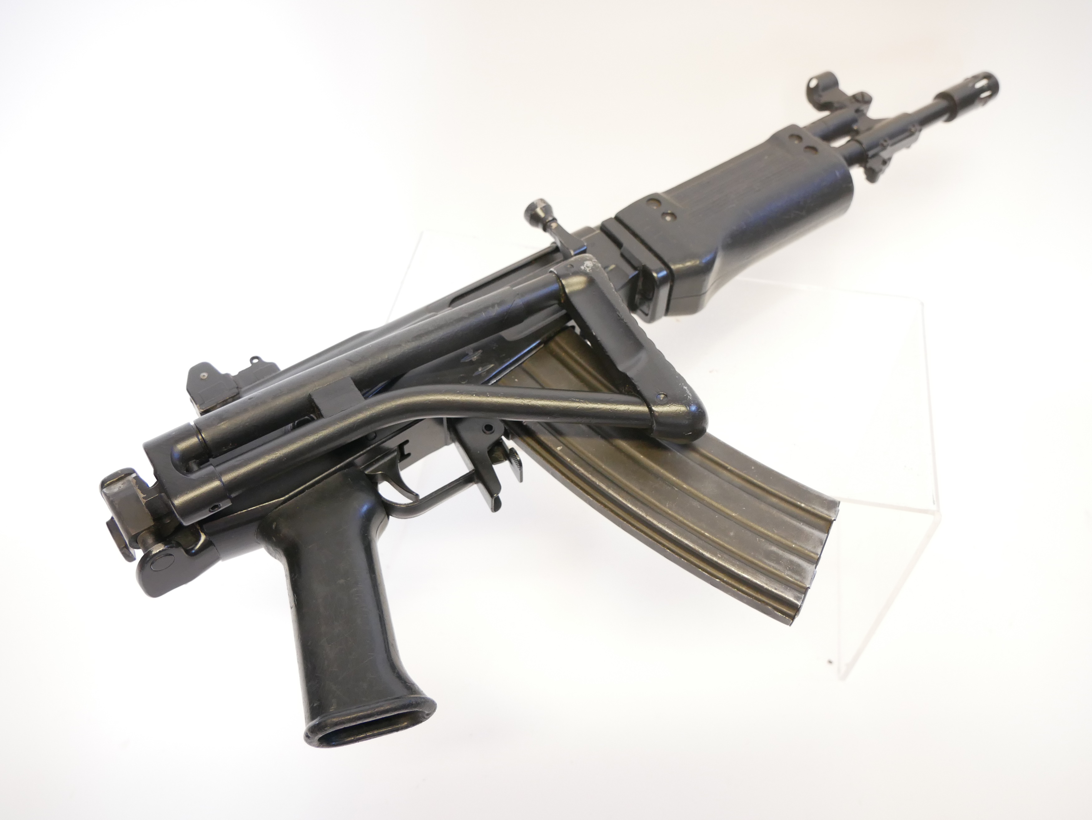 Lot 100 - Deactivated Gali 5.56mm assault rifle