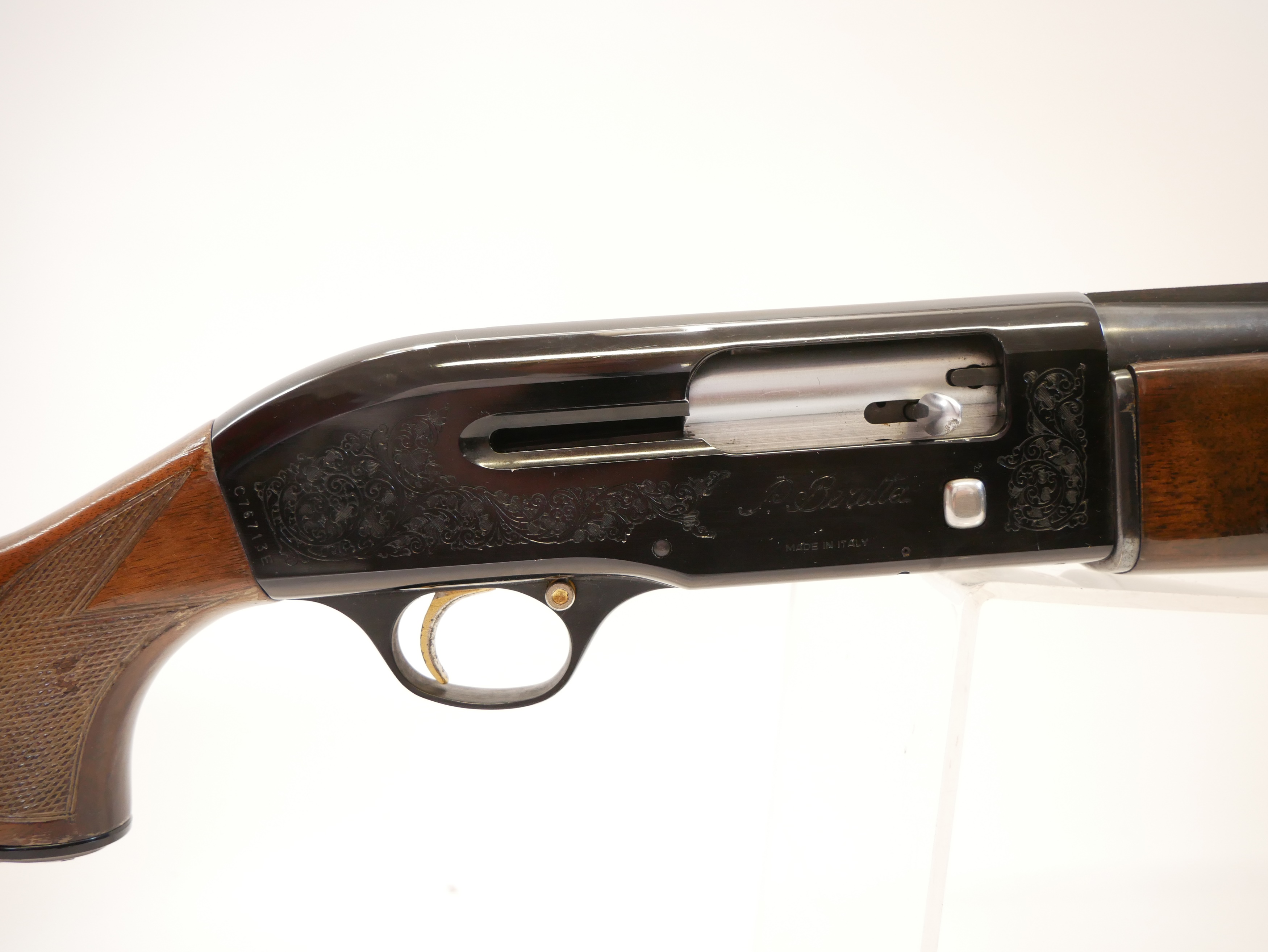 Lot 443 - Beretta Model A 301 semi automatic shotgun