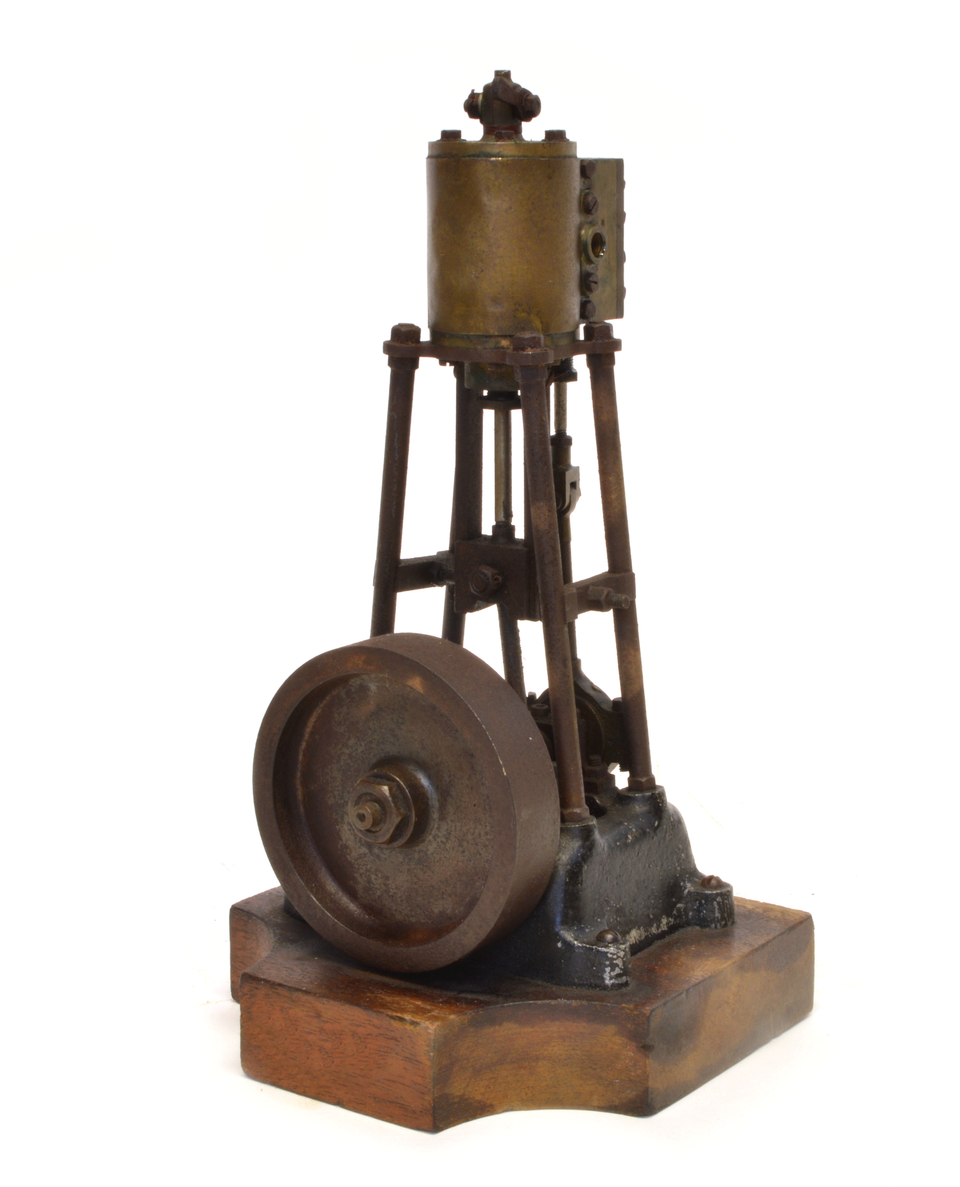 Lot 201 - Early 20th century vertical upright steam