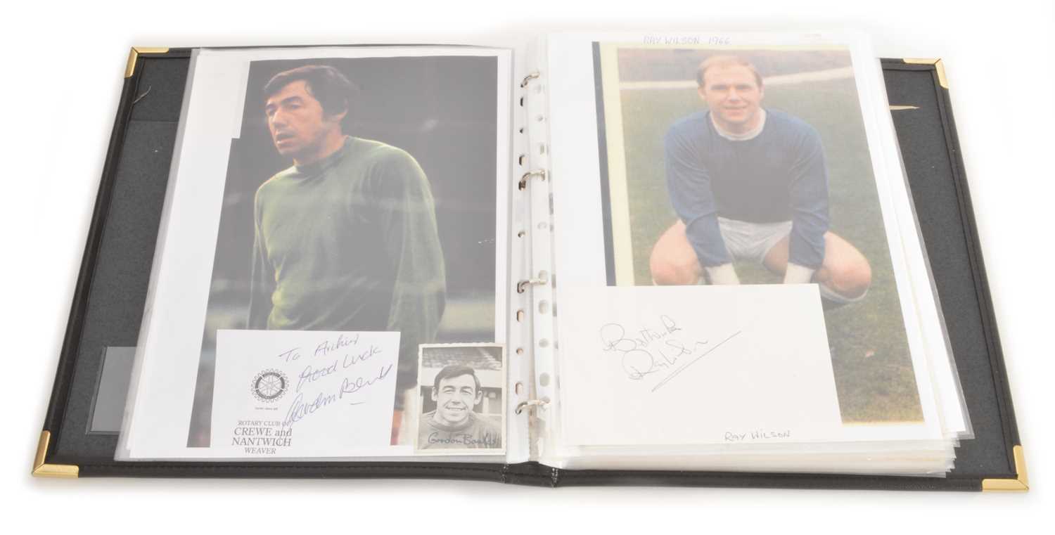 Lot 262 - Football Player Signatures