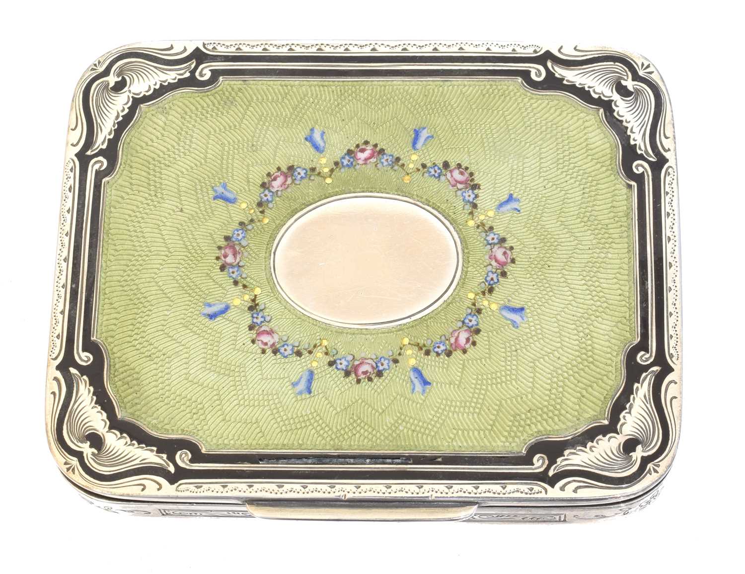 Lot 163 - An early 20th century enamel cigarette case,