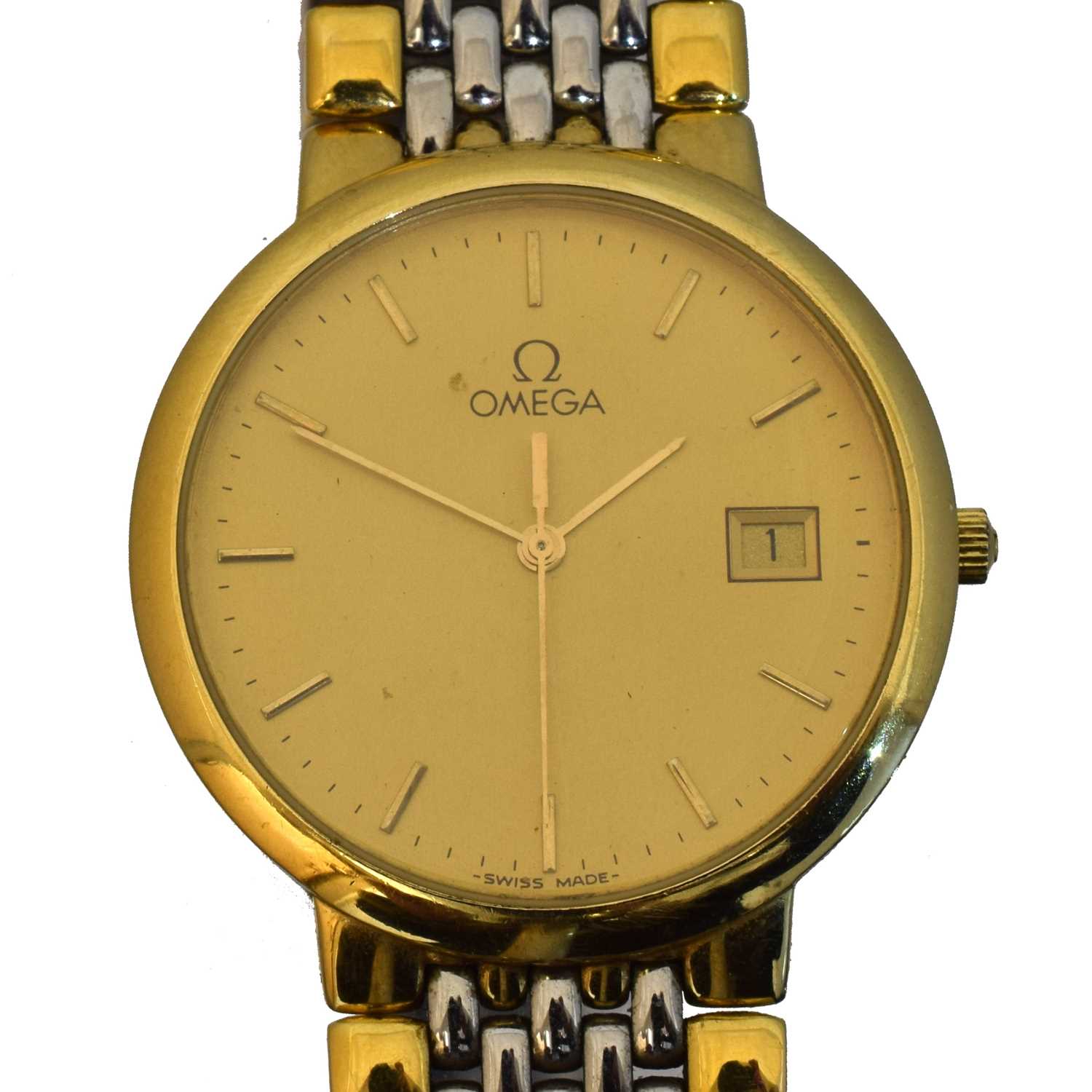 Lot 215 - An Omega quartz wristwatch,