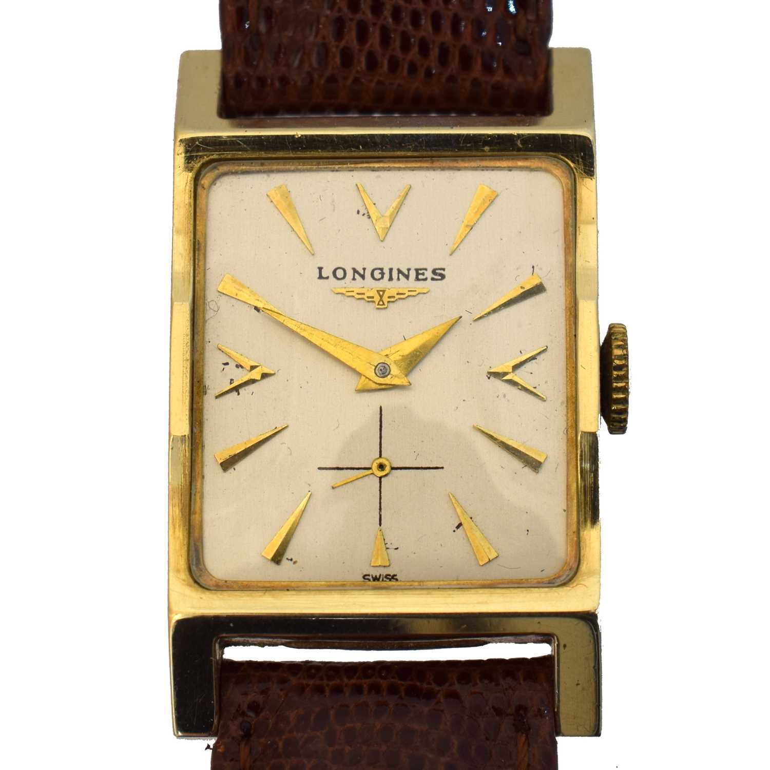 Lot 205 - A 1940s 14K Longines manual wind wristwatch,