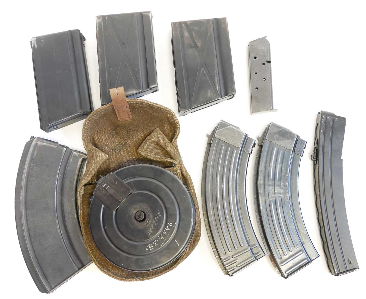 Lot 508 - Collection of rifle and machine gun