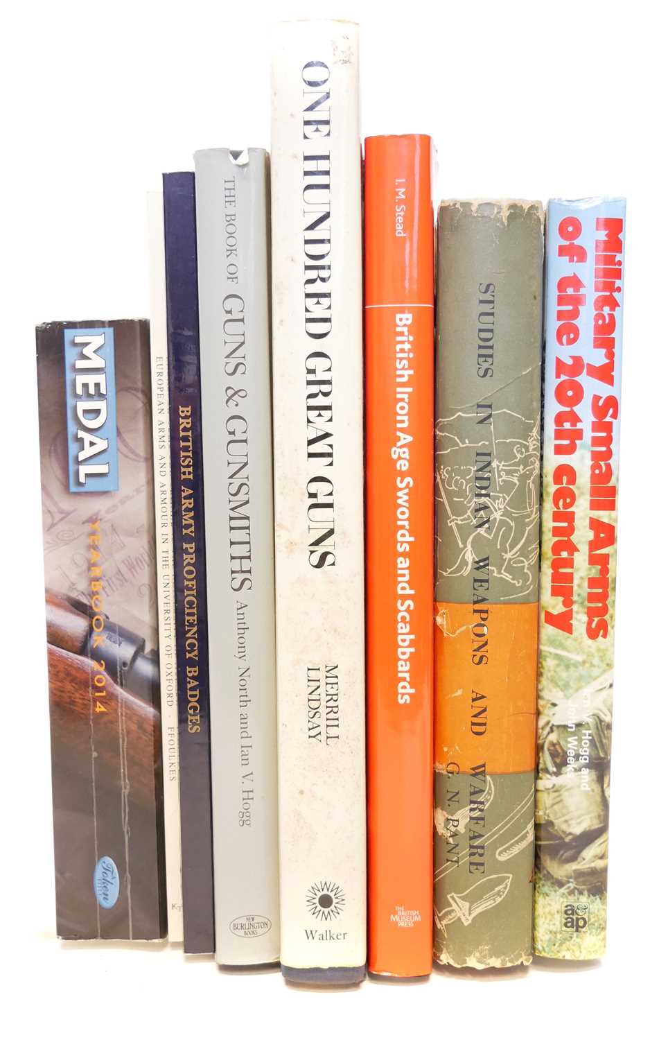 Lot 245 - Eight assorted firearms, armour and