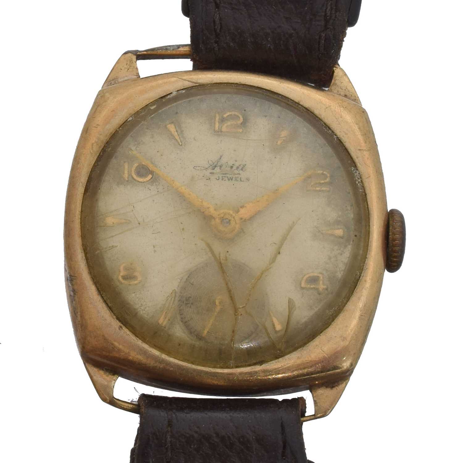Lot 119 - A 9ct gold Avia manual wind wristwatch.