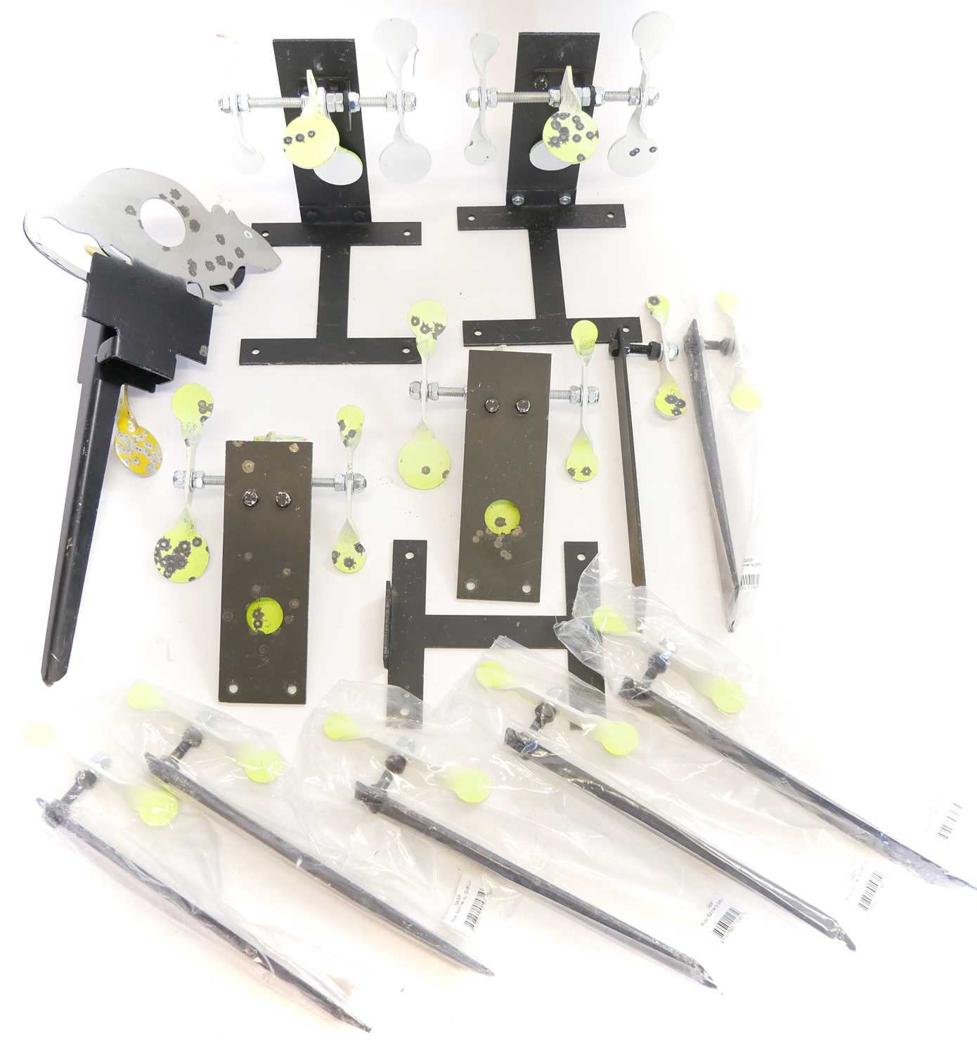 Lot 440 - Twelve 'Gr8Fun' reactive steel air-rifle