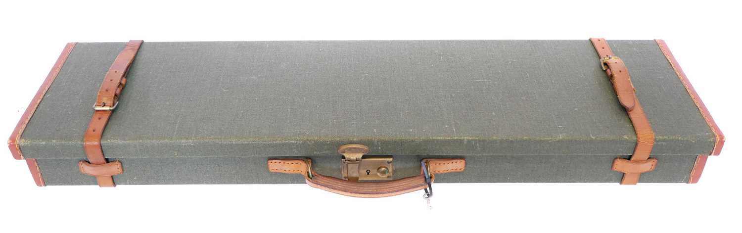 Brady gun case with key, leather-mounted dark green