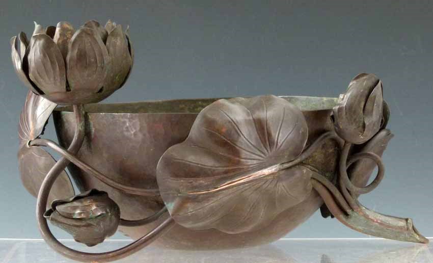 Lot 20 - Art nouveau copper bowl