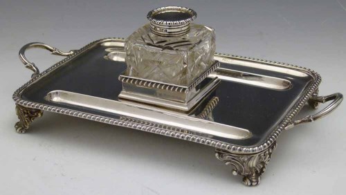 Lot 425 - Silver Ink/Pen Stand