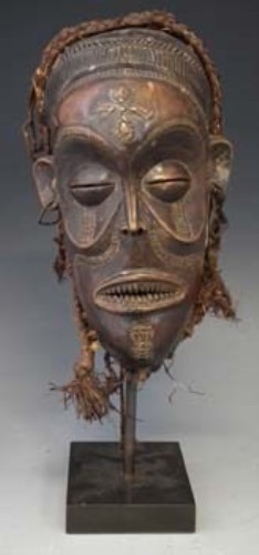 Lot 163 - Chokwe (Tchokwe) mask, height of mask 23cm