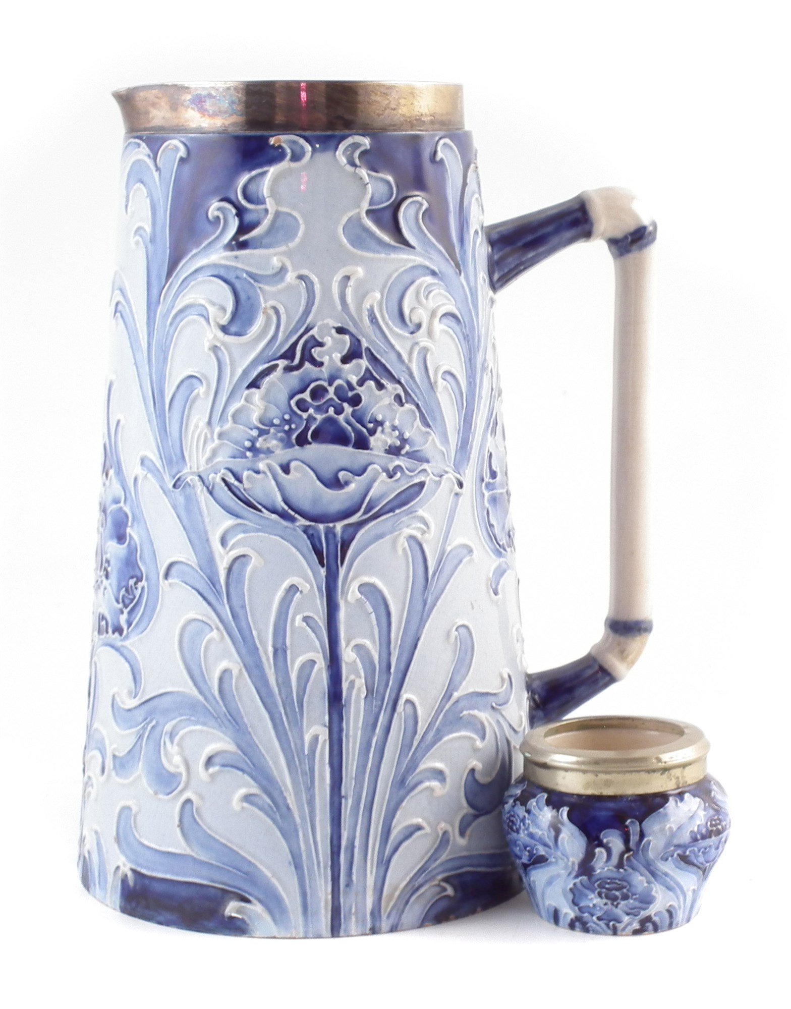 Lot 269 - Macintyre Moorcroft Florian jug and salt
