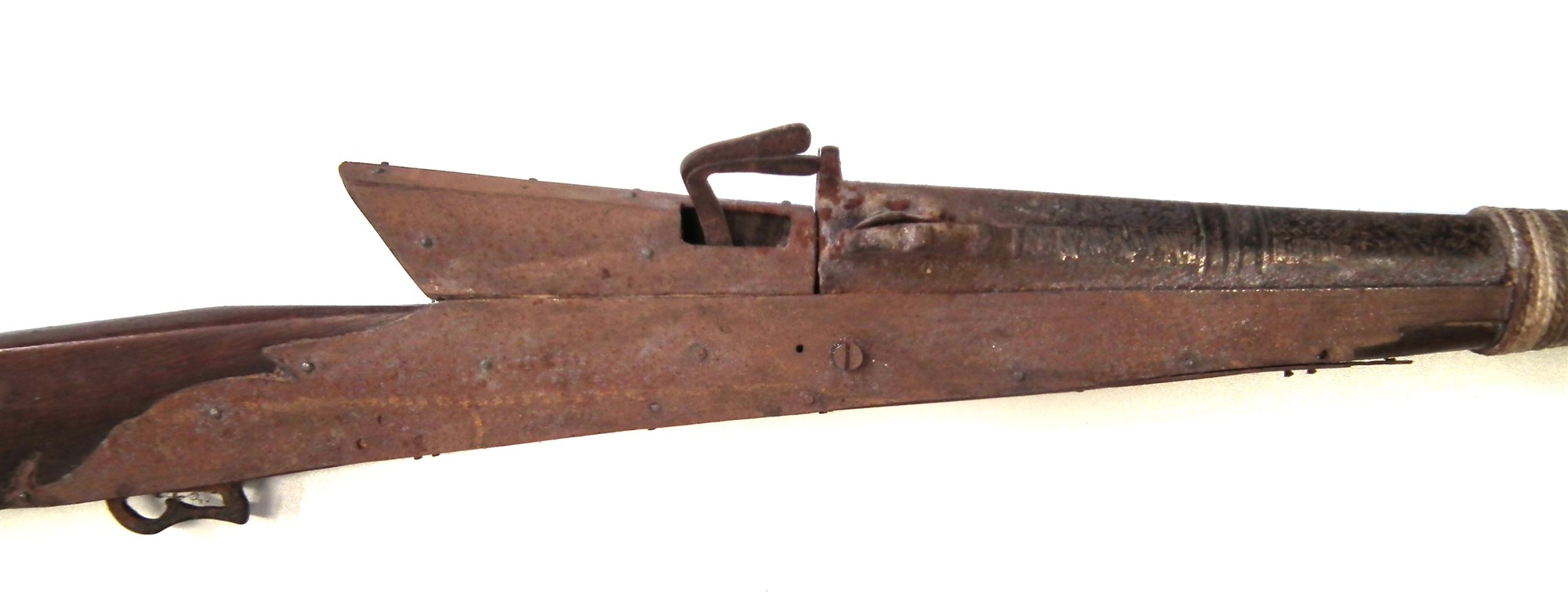 Lot 132 - Indian matchlock musket.